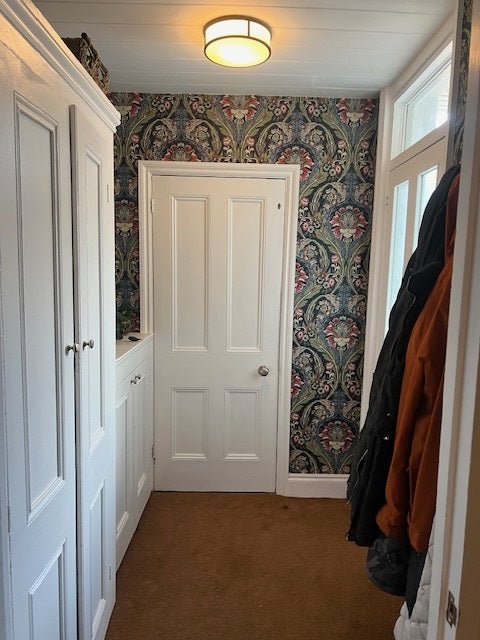 Arts and Crafts Wallpaper – Mayflower Wallpaper